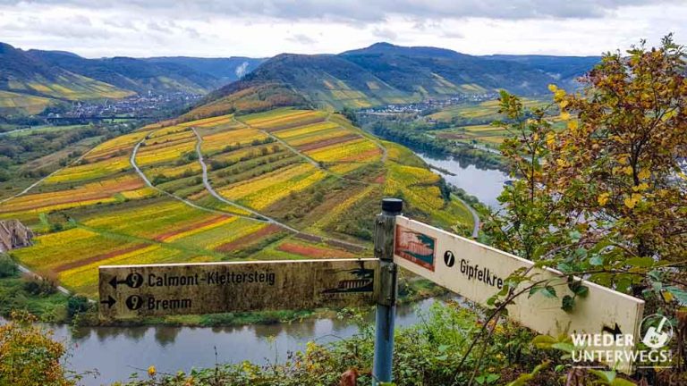 Der Bremmer Calmont: Gipfelkreuz und Klettersteig am steilsten Weinberg