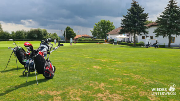 Am Golfplatz Bad Hall: Erstmals am Green unterwegs