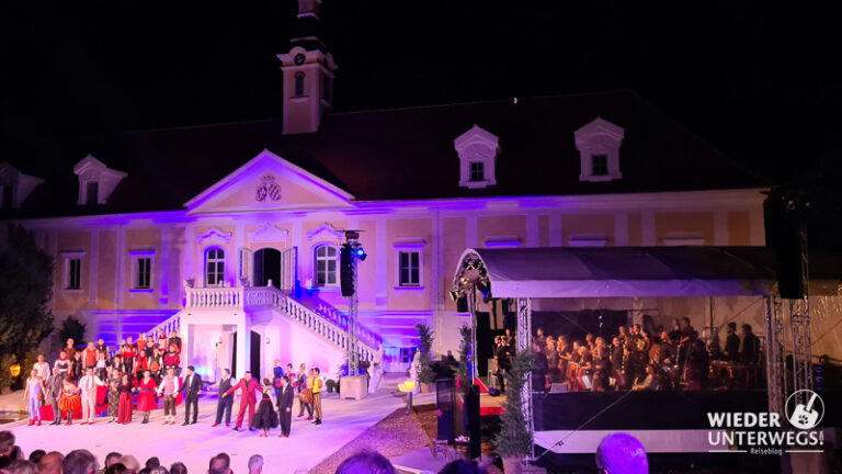 Operette Langenlois: Romantische Gefühle im Schloss Haindorf